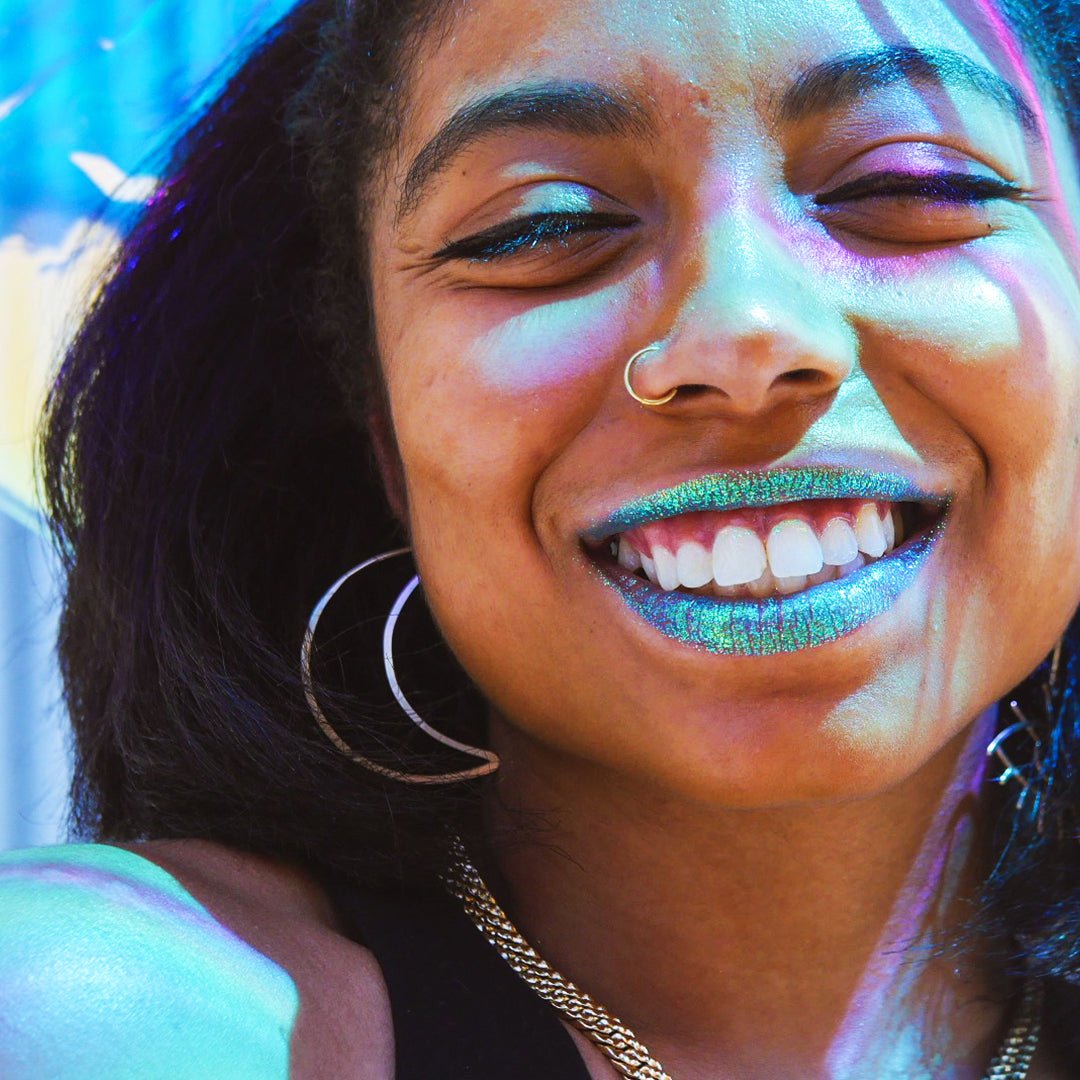 Get Smoochy With Our First Lip Glitter Tutorial – Unicorn Snot